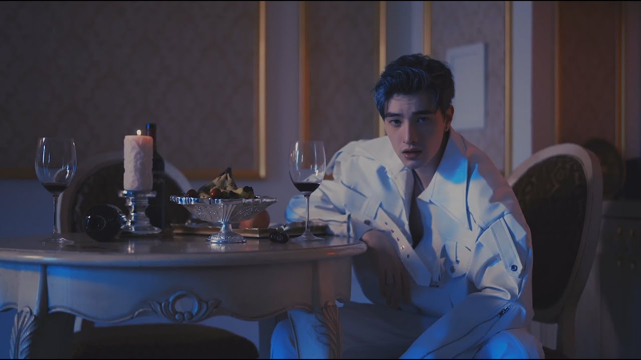 Neo Red - In the End [Official Music Video] - YouTube