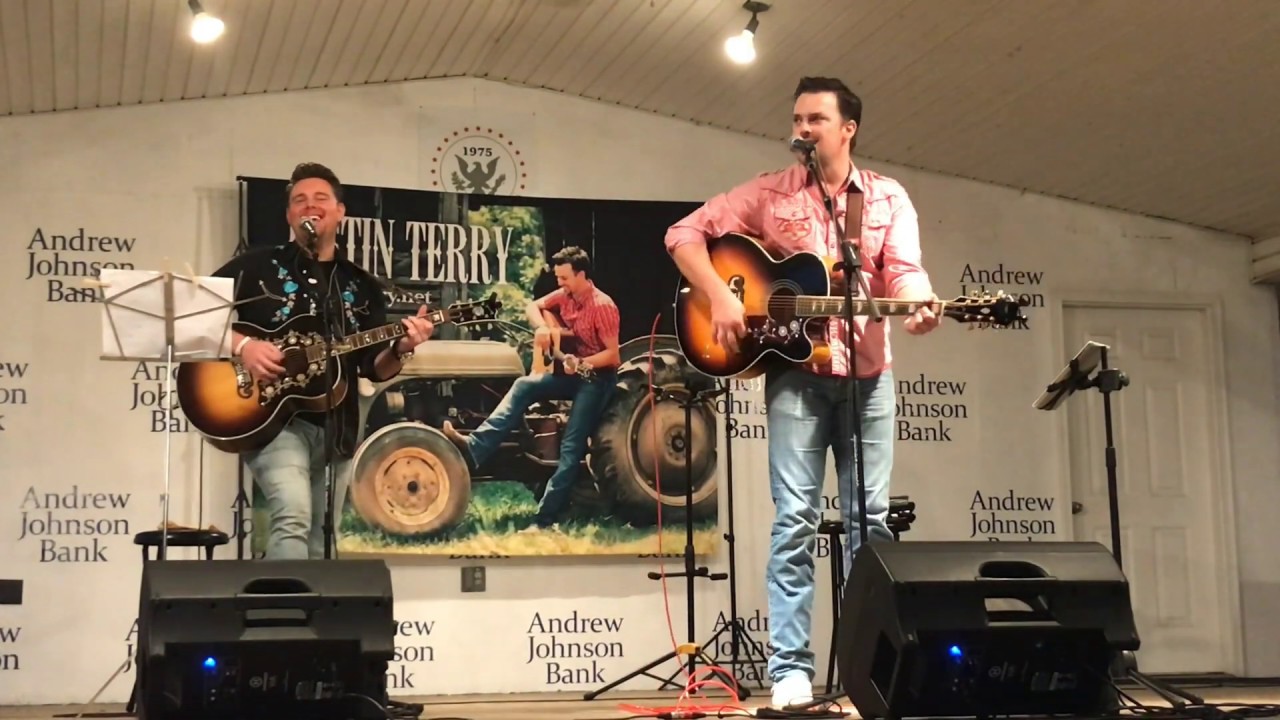 Justin Terry - Susan When She Tried (Acoustic) - YouTube