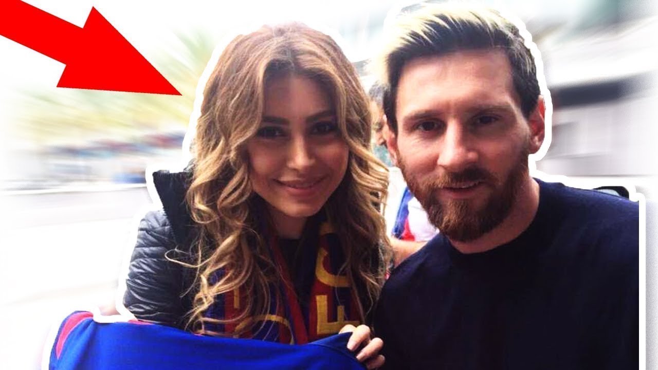 Lionel Messi Top 20 Crazy fan meets A Girl jumped out of gallery on ...