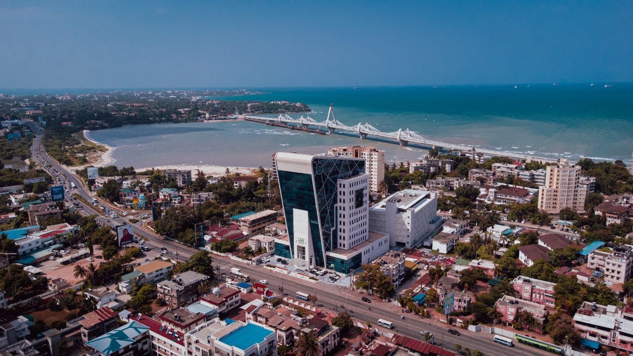 CINEMATIC FOOTAGE OF CRDB BANK HQ BY DRONEM - DJI MINI 2 - YouTube
