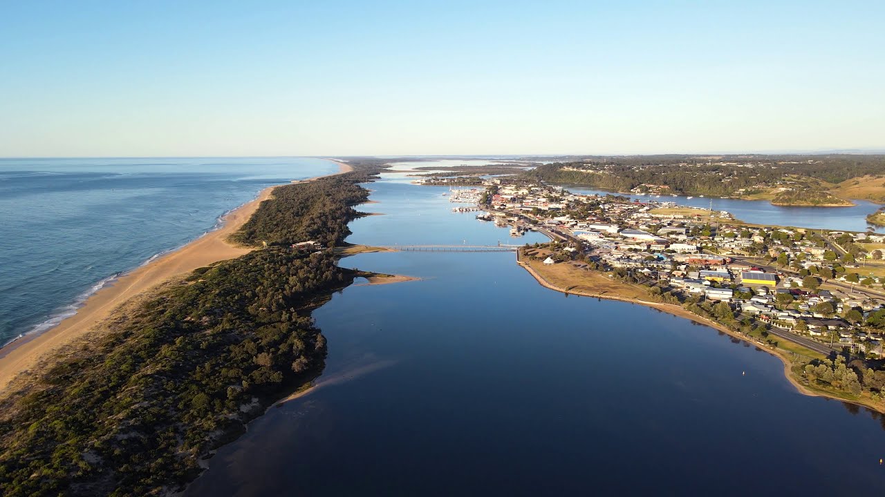 Good morning Victoria, 4K drone footage of Lakes Entrance, Vic - YouTube