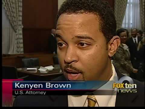 kenyan brown sworn in - YouTube