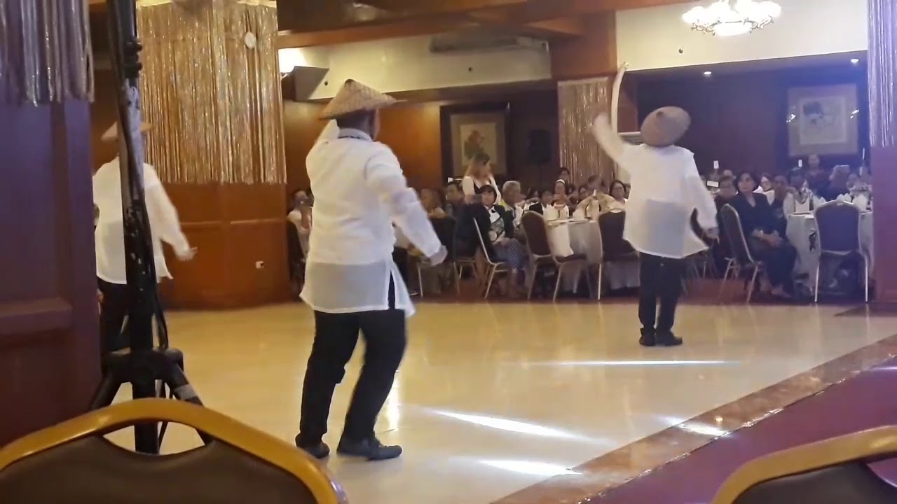 AMAZING TRADITIONAL DANCE FROM PHILIPPINE - YouTube