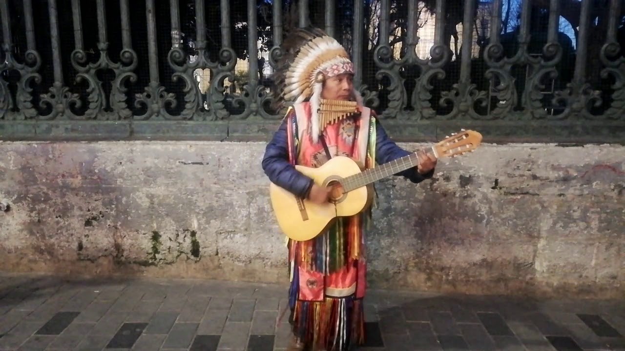 Native American Street music performance - YouTube