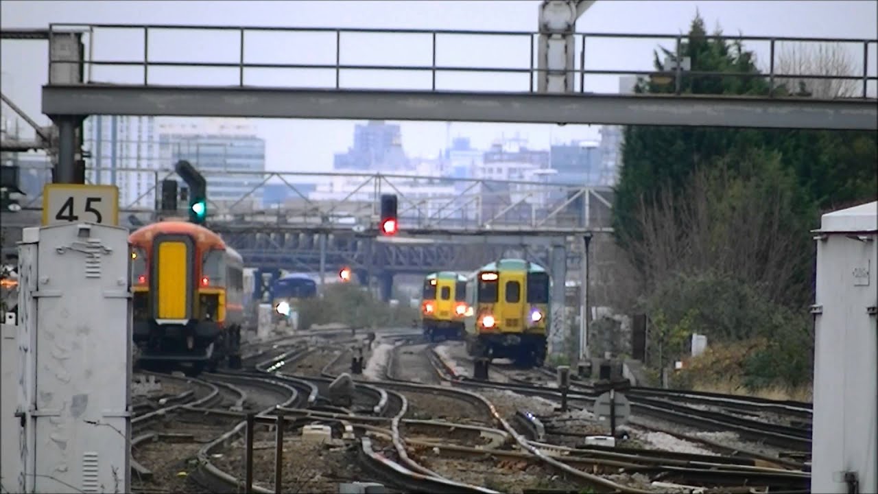 Clapham Junction *Time-Lapse* - YouTube