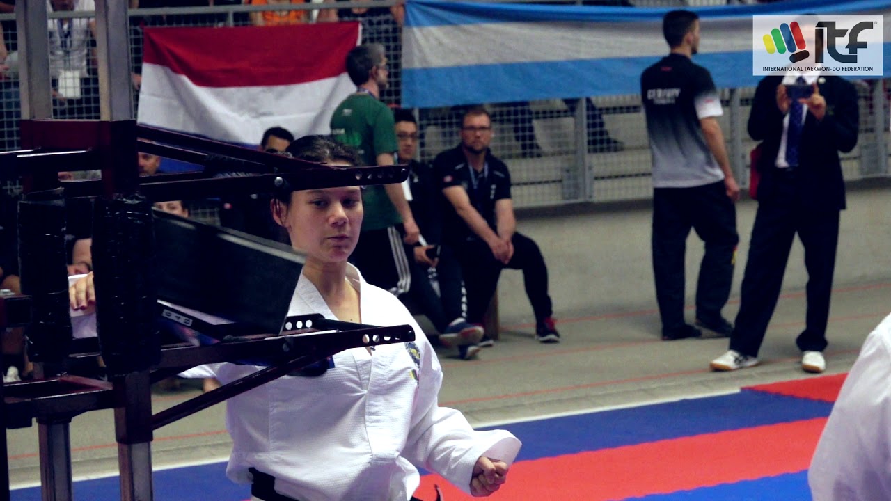 World Championships Germany 2019: Power Breaking Female - YouTube