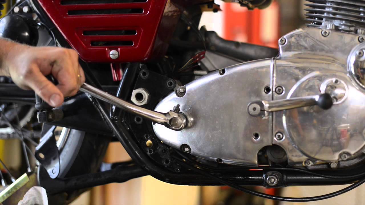 BSA Rocket 3 Engine Diagnosis and or Rebuild Part 6 - YouTube