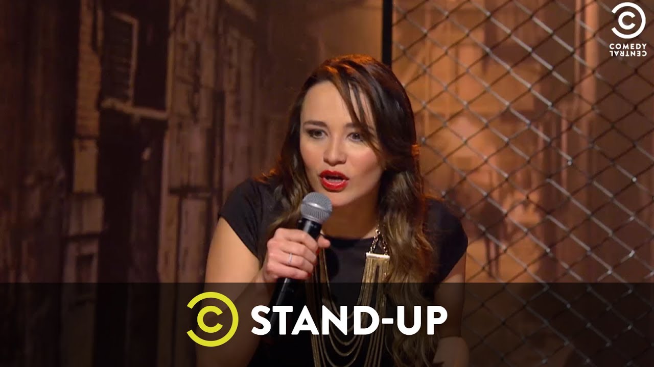Mafe Cárdenas II @ #StandupEnComedy - YouTube