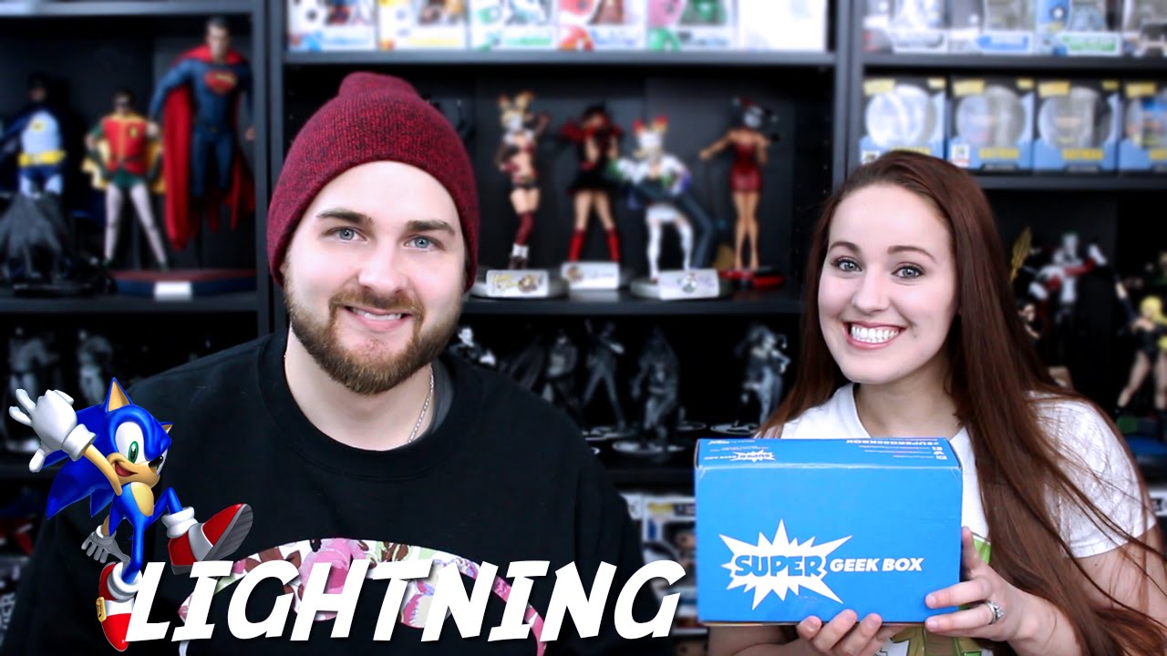 Super Geek Box March 2016 Lightning - YouTube