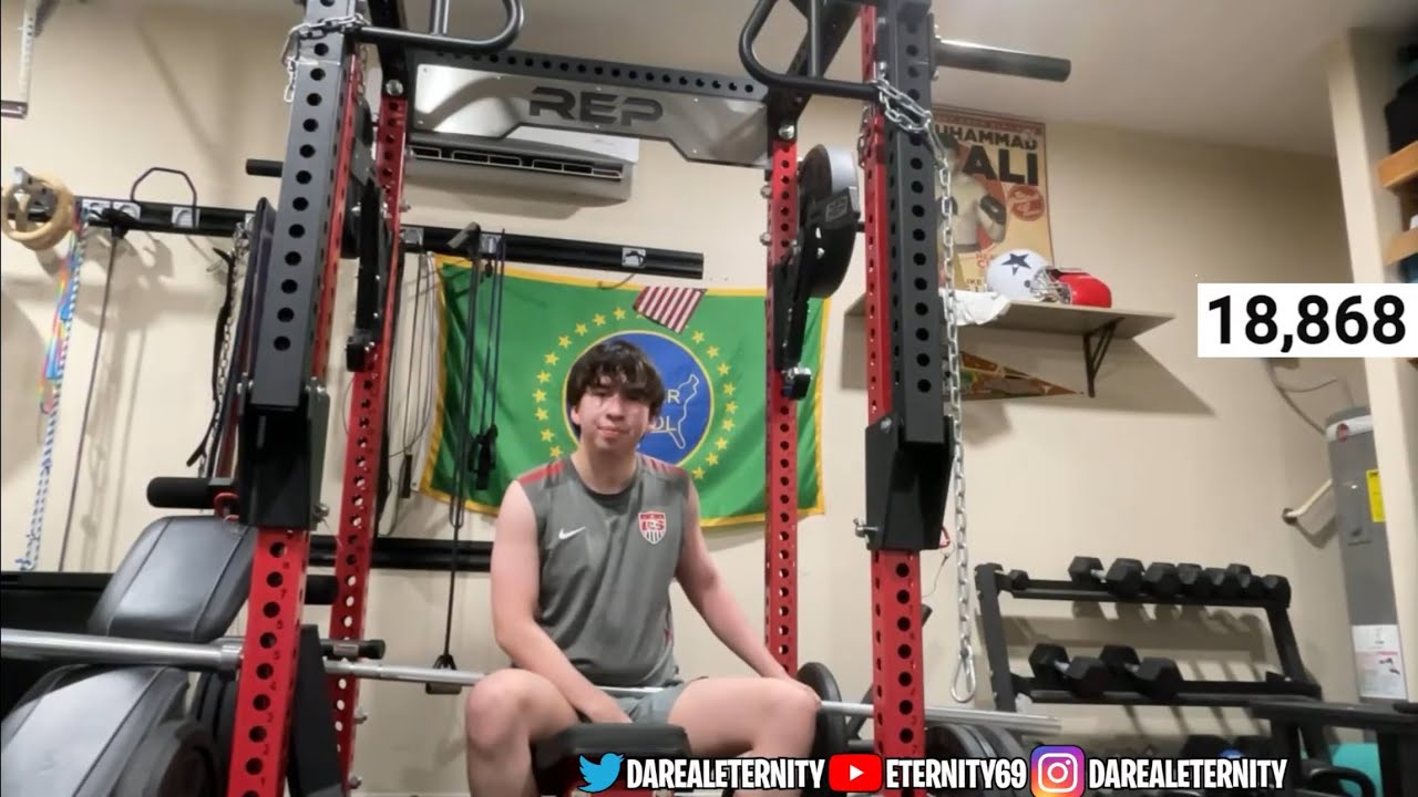 GYM STREAM 🏋️ - YouTube