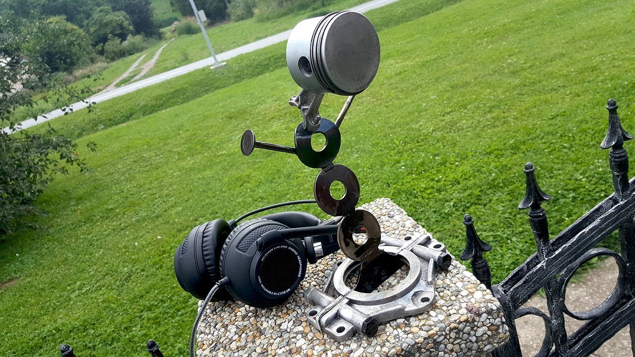 DIY Headphones HOLDER with Engine Parts - YouTube