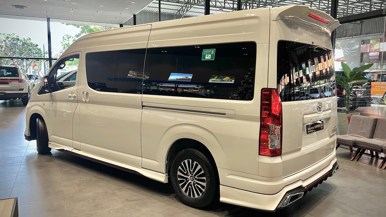 2025 Toyota Hiace VIP First Class Family and Business Van - Interior ...