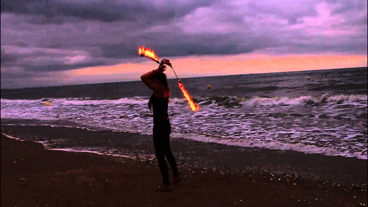 Cordes & Bolas enflammées - YouTube