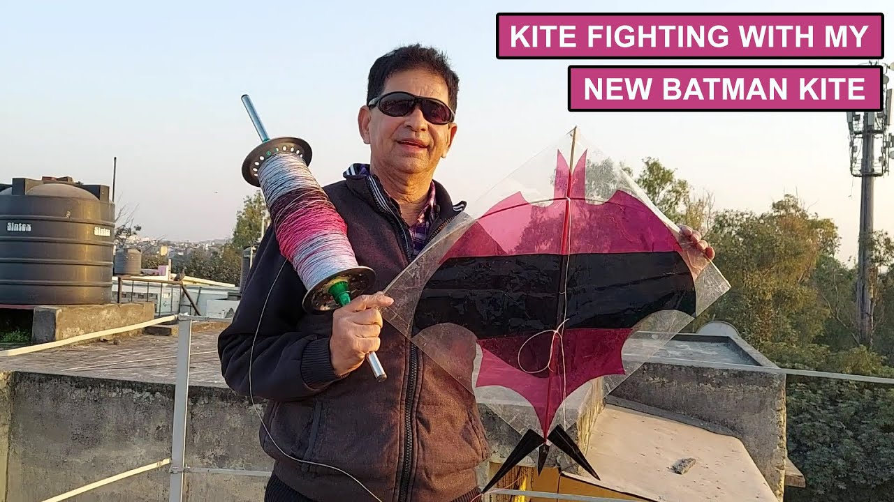 Kite Fighting With My New Batman Kite - YouTube