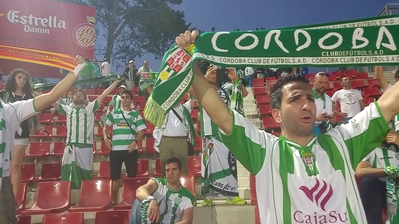 Himno #CCF 40' después de acabar el Girona-CCF. - YouTube