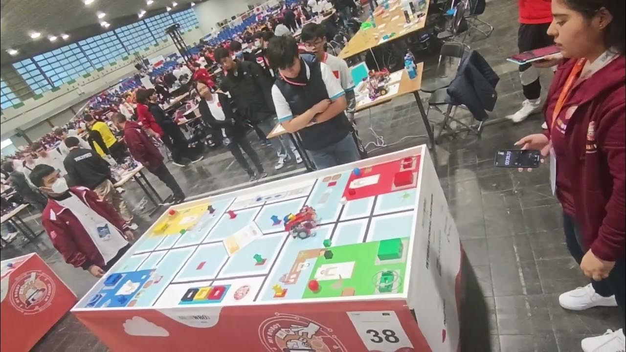 WRO 2022 - Final International WRO no1 senior day1 - YouTube