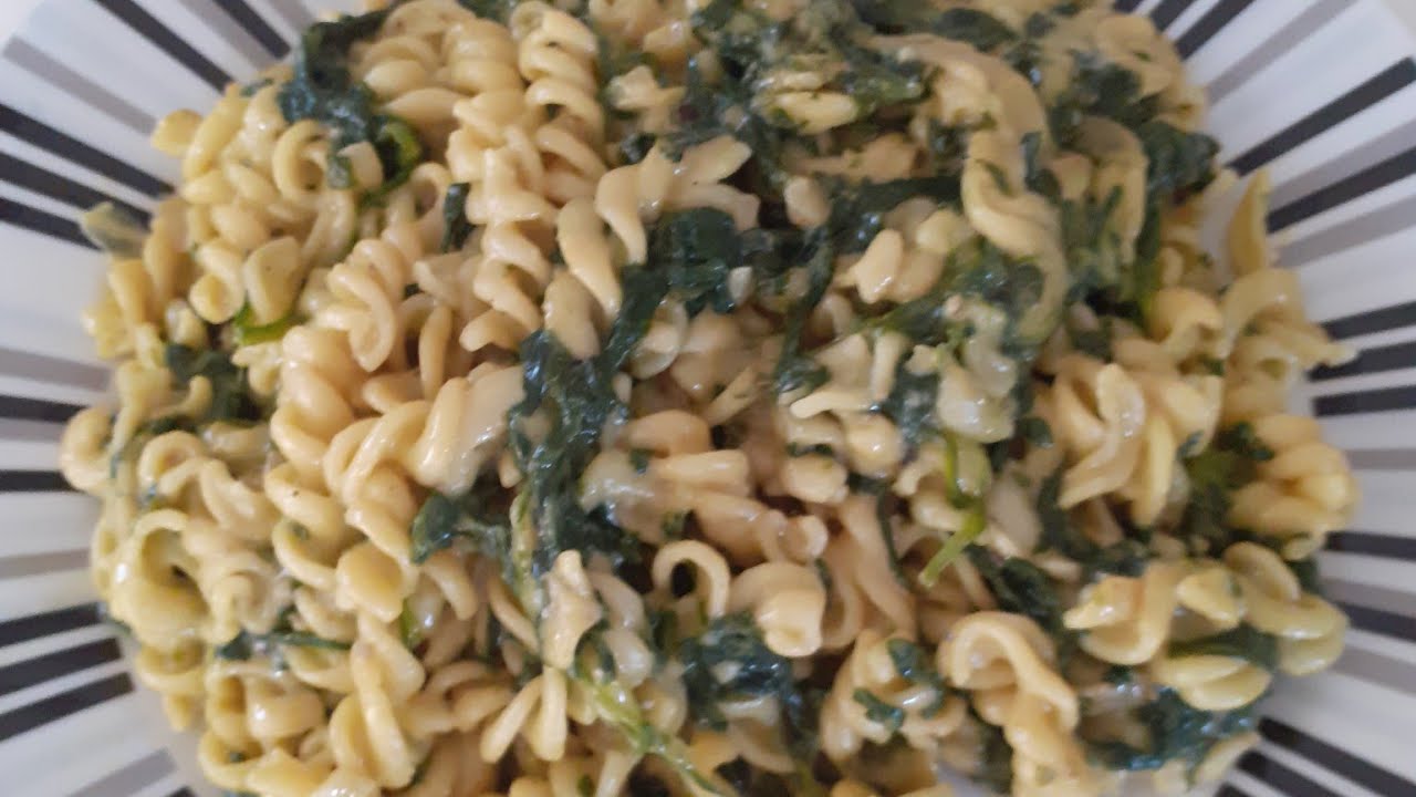 Vegetarian Fusilli Pasta in White Sauce - YouTube