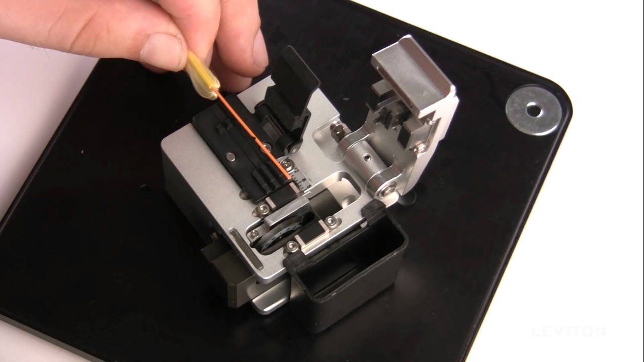 How to Terminate FastCAM® Connectors to 2 or 3mm Fiber - YouTube