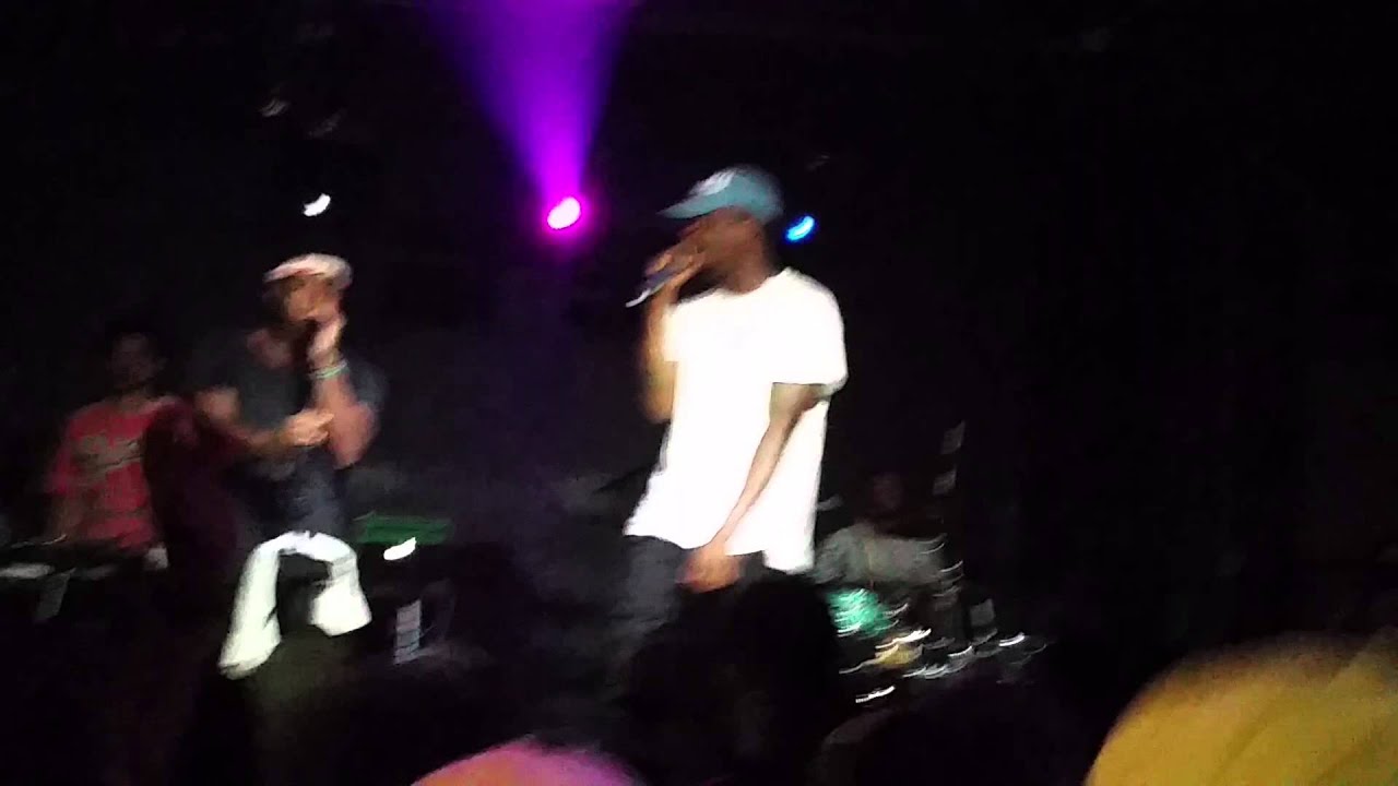 Mick Jenkins: The Waters Live in Toronto - YouTube