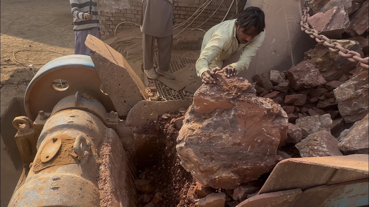 “Crushing Massive Stones at New Crushing Plant | Real Rock Crushing ...