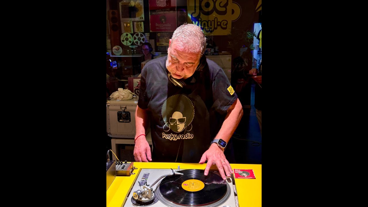DJ MASSIMO DI CHIO ( Part 1) - Joe Vinyle Showcase 2024 - YouTube