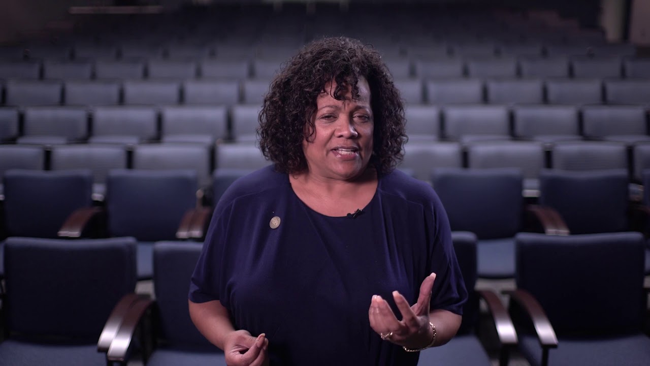 How to Get Your News in the News With Debra Anderson - YouTube