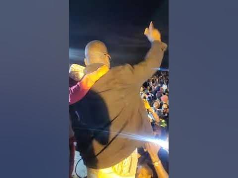 VEE MAMPEEZY DOLOLO PERFORMANCE - YouTube
