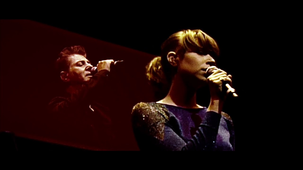 Etienne Daho - Amoureux solitaires (live en duo avec Calypso Valois ...