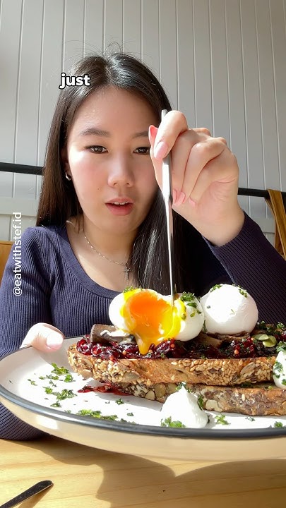 Brunch in Fitzroy Melbourne #fyp #fitzroy #melbourne #brunch #toasts - YouTube