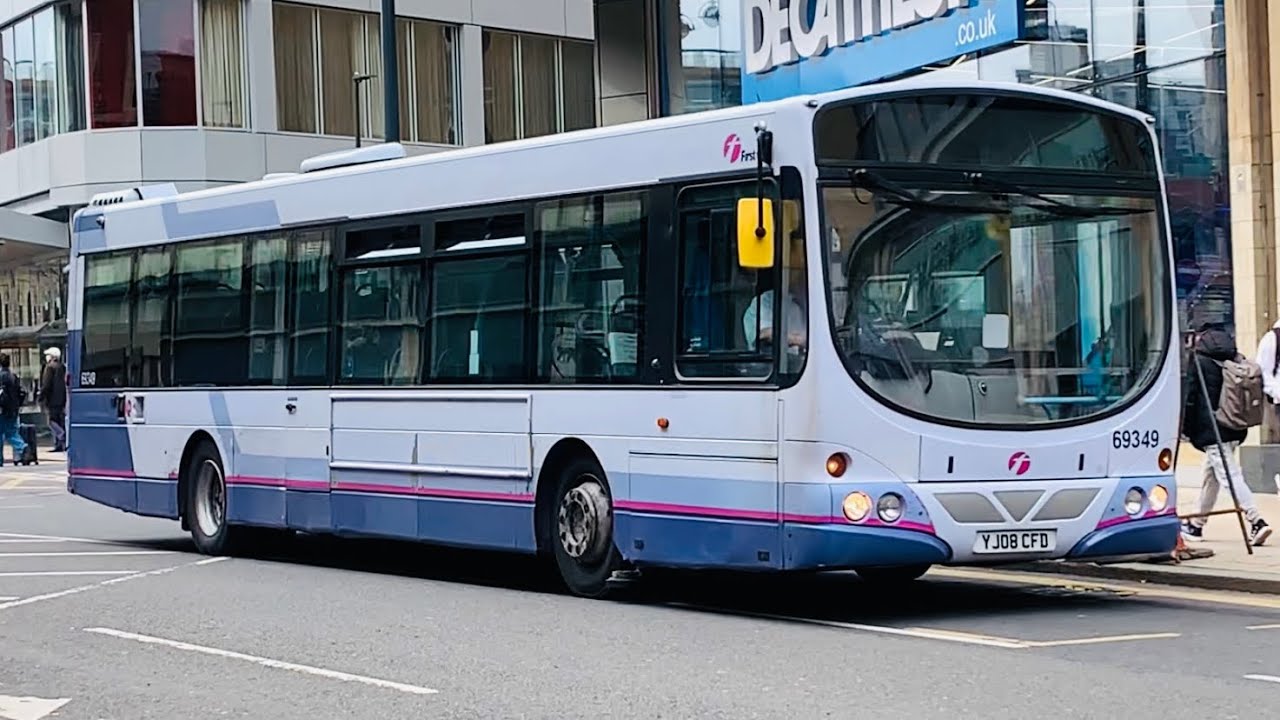 First Bus Leeds 69349 On 19 From Ireland Wood To East Garforth - YouTube