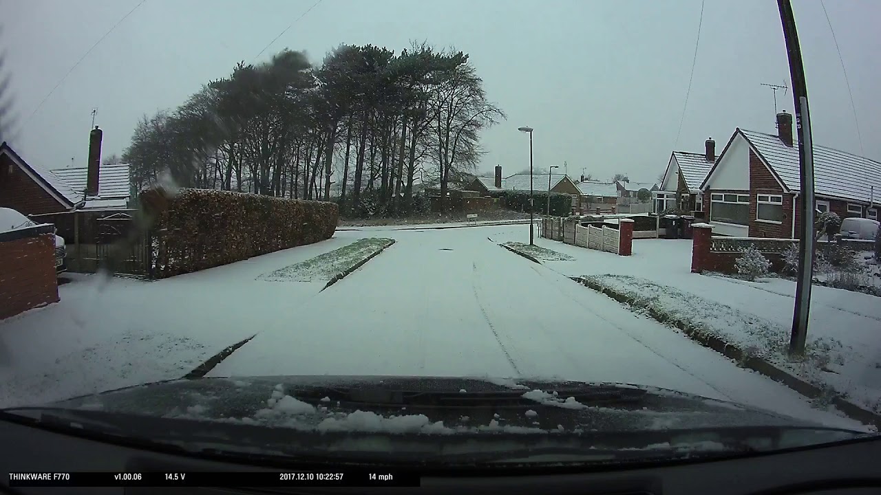 Avon WV7 Winter Tyre Test 1 - YouTube