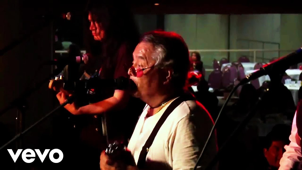 Julio Paiz - Julia (Official Music Video) - YouTube