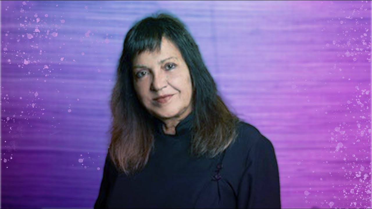 Mujeres que hacen teatro: Susana Torres Molina - YouTube