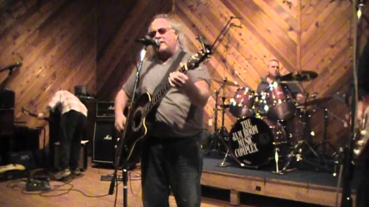Roll Over Beethoven/Pat Guadagno and Friends - YouTube