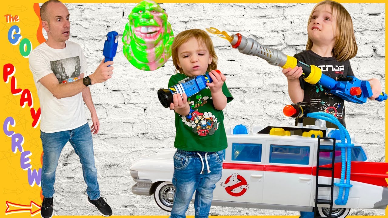 GHOSTBUSTERS Toys For Kids - Pretend Play Catching Ghosts and Finding ...