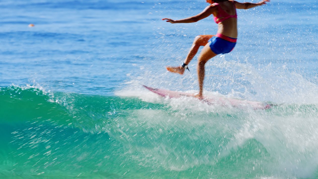 One wave, Snapper Rocks | Steph Gilmore - YouTube