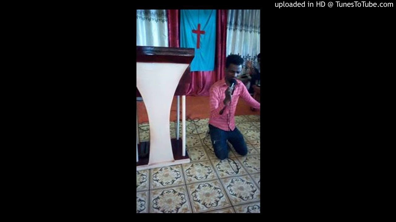 Faarfaannaa afaan oromoo haaraa Namoo Dinqaa "Abdiin jira' - YouTube