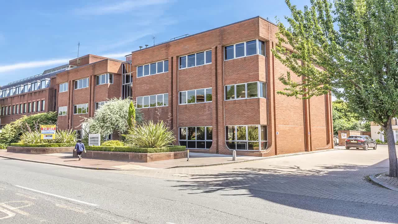 Elizabeth House , London Road, Staines , TW18 4BQ - YouTube