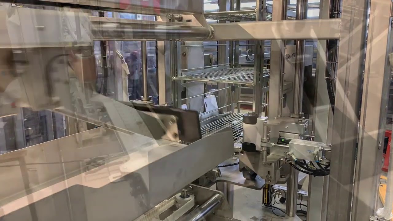 First dry test of the NEXT generation container packer - YouTube