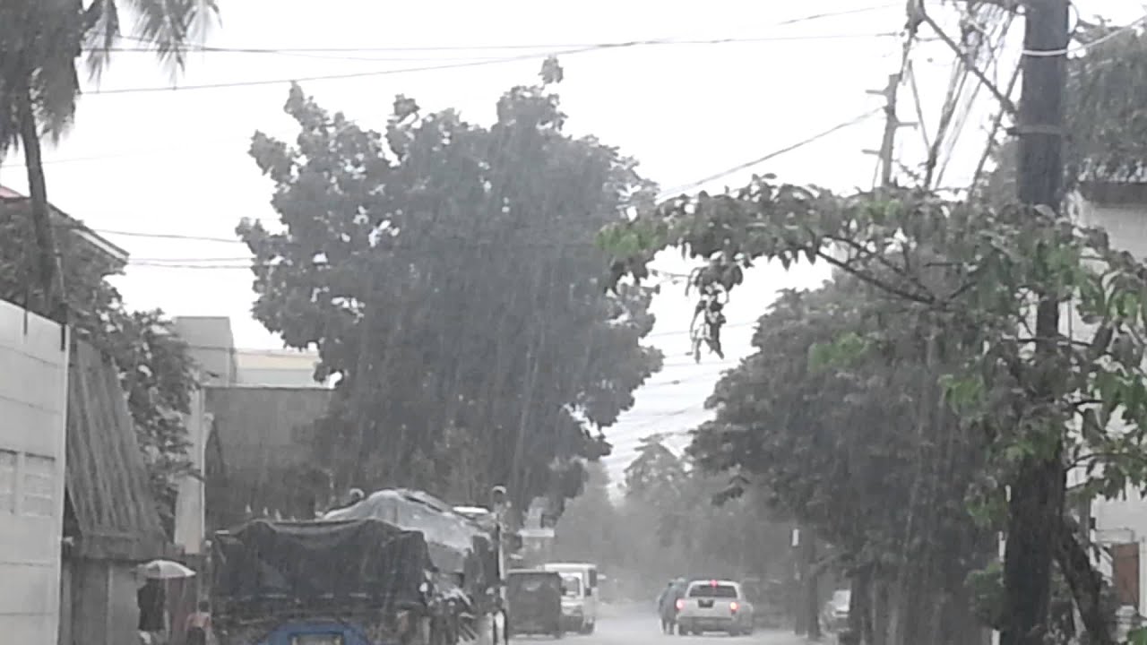 Baha/flood in philippines markina city 2012 - YouTube