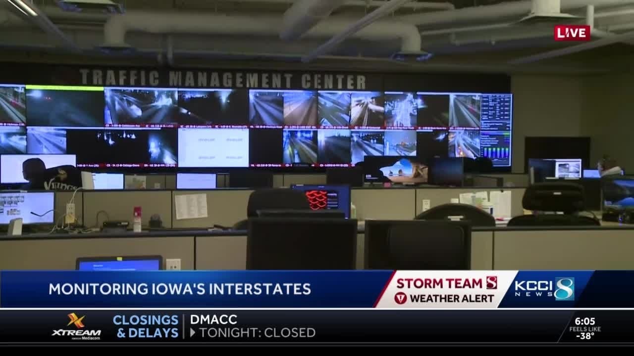 Iowa DOT monitors traffic - YouTube