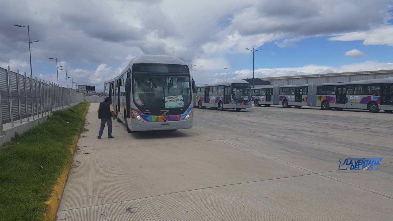 BIARTICULADOS PARA QUITO - YouTube
