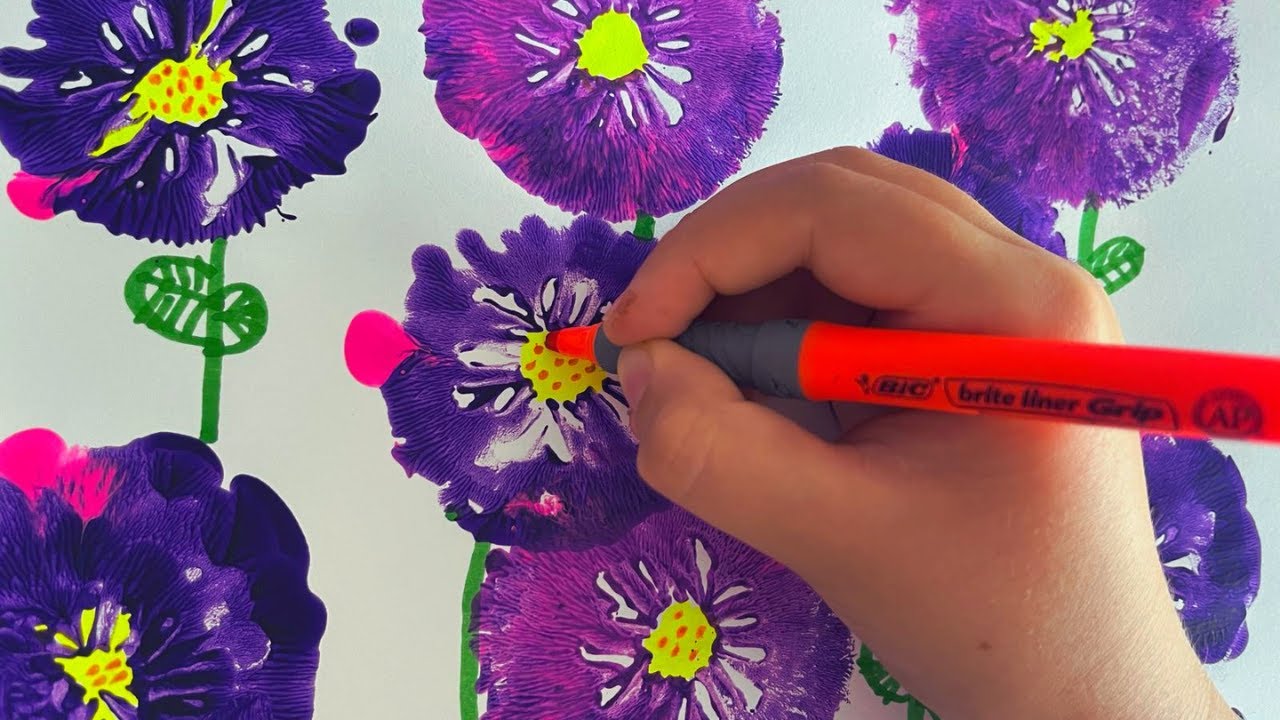 How to Paint Easy Flower with a Balloon | DIY Flower Garden Painting ...
