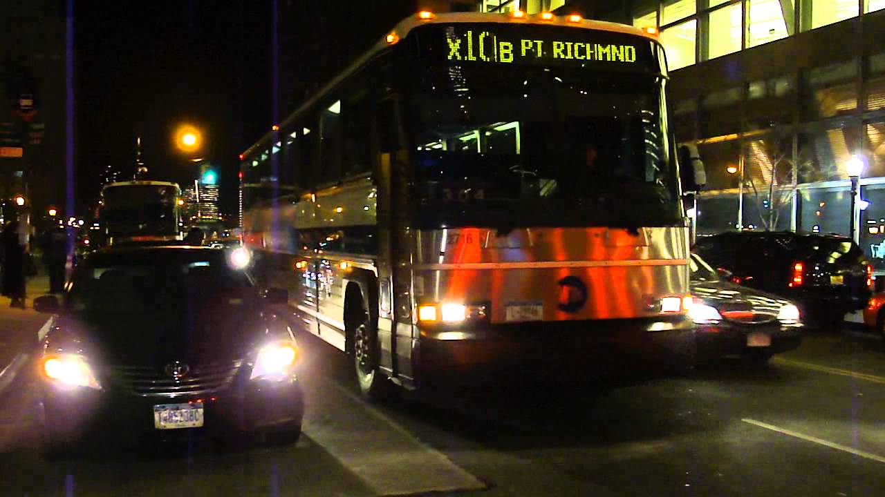 MTA NYCT Bus: 2000 MCI D4500 X10B Express Bus #2716 at West St-Vesey St ...