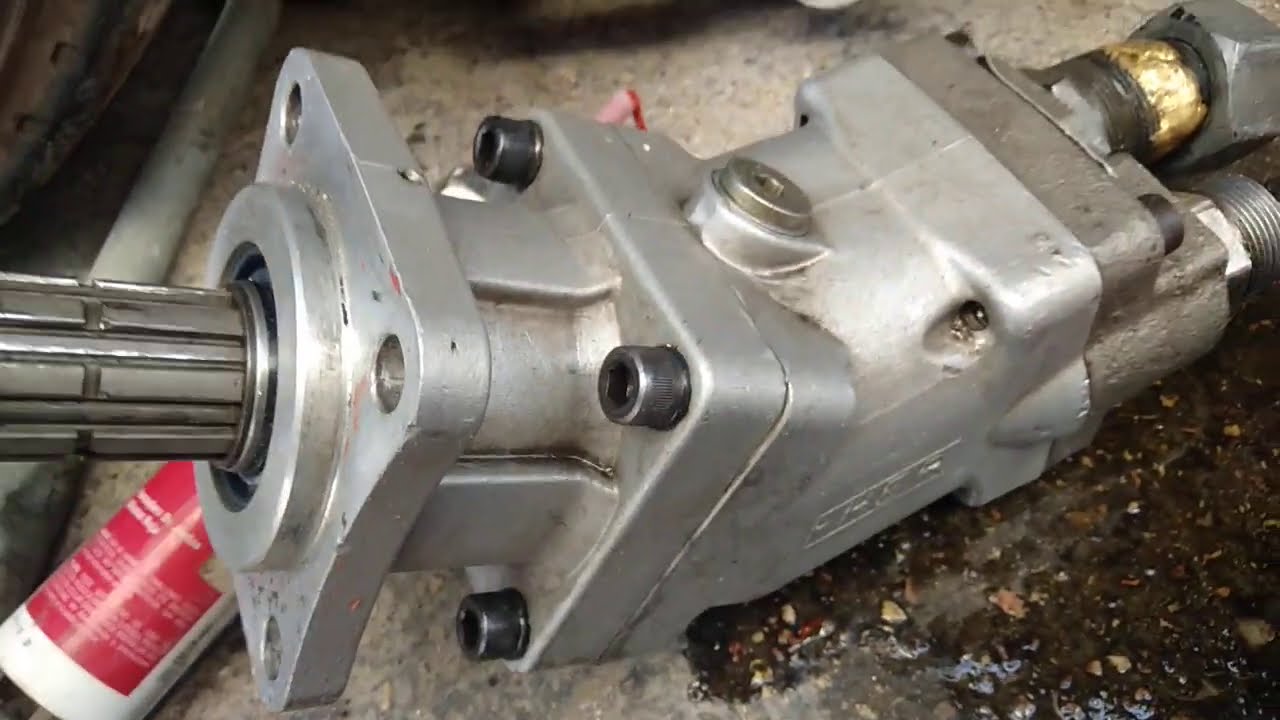 HOW TO CHECK HYDRAULIC PUMP OIL SEAL IS WORN OUT: HYD. PUMP PISTON TYPE ...