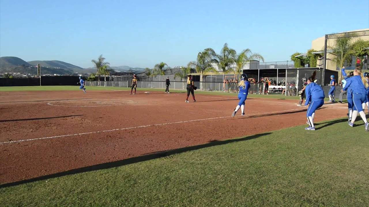 No. 12 CSUSM Softball Sweeps CSU Dominguez Hills - YouTube