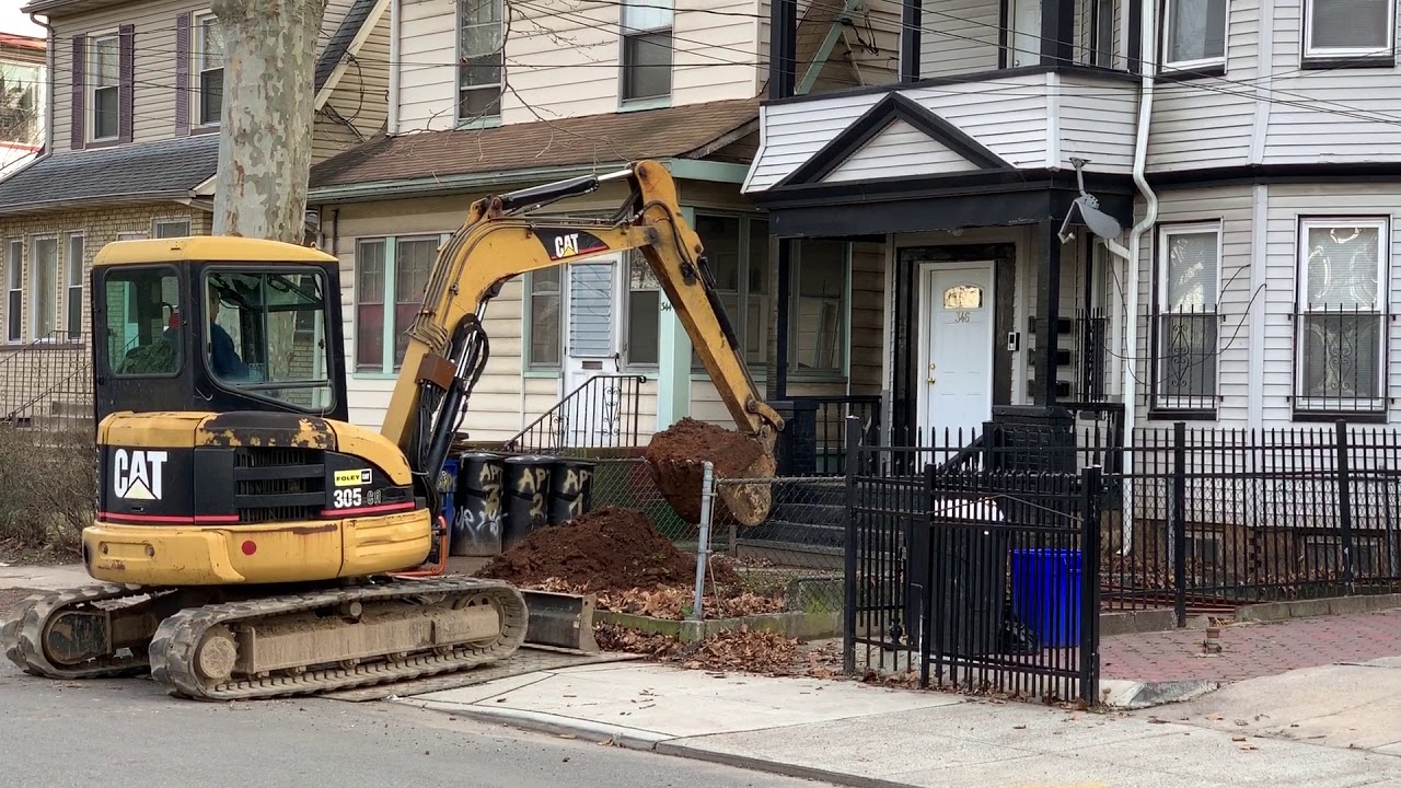 Tank removal in Newark, New Jersey - YouTube