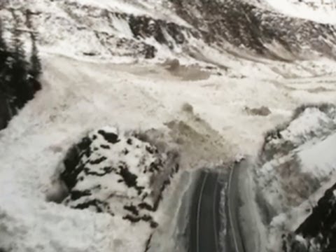 Colorado sees biggest avalanches in decades - YouTube