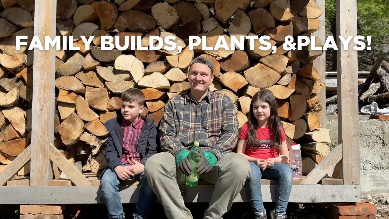 Crafting a Kids’ Table & Family Farm Fun! - YouTube