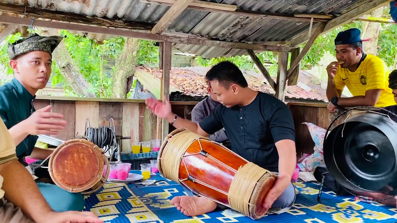 Gendang Silat ( lagu hindustan ) - YouTube